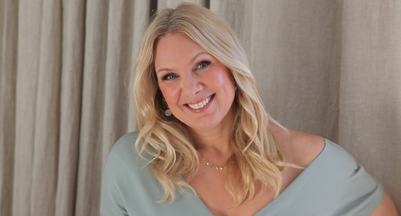 Eva driver rullande garnbutiken Schyssta nystan - Hemmets Journal