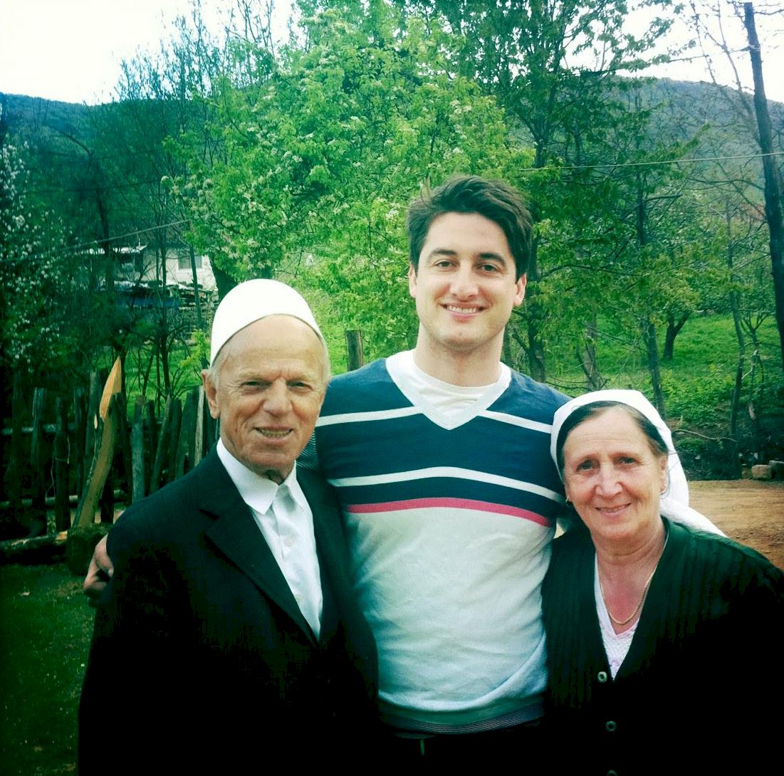 Krimjournalisten Diamant Salihu har skrivit ny bok om gängkriminalitet