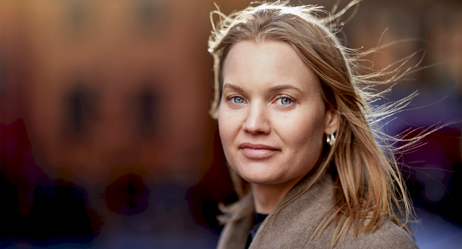 Forskaren Emma Frans aktuell med ”Expertparadoxen” - Icakuriren