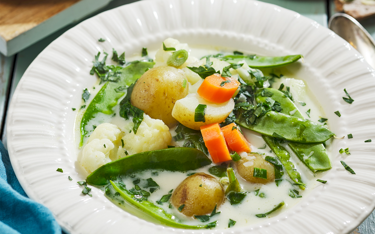 Sommarsopppa med färskpotatis - Icakuriren