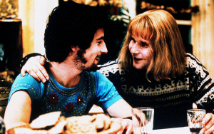 Shanti Roney växte upp i kollektiv: ”Vi åkte på märkliga fester i ...