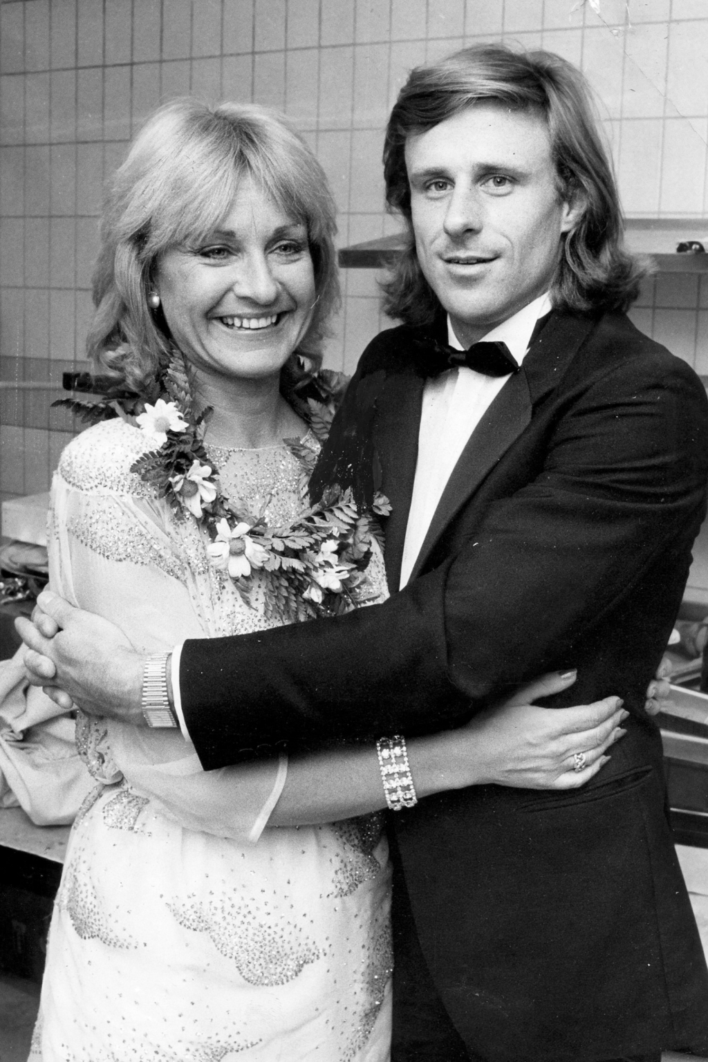 Alexandra Charles gick från nattklubbsdrottning till folkbildare ...