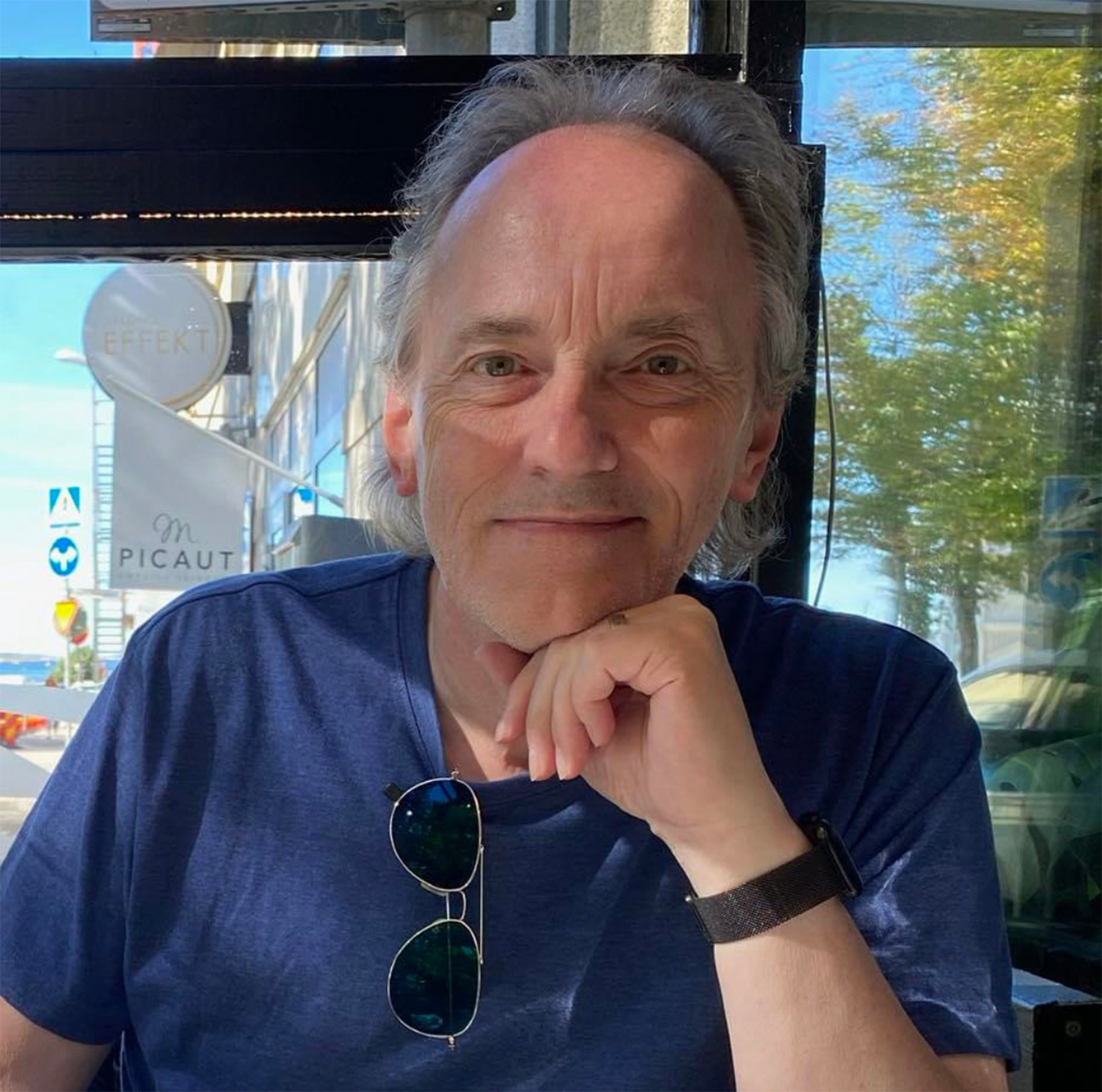 Umarell: Man, besserwisser – och märkligt intresserad av byggarbetsplatser - Icakuriren